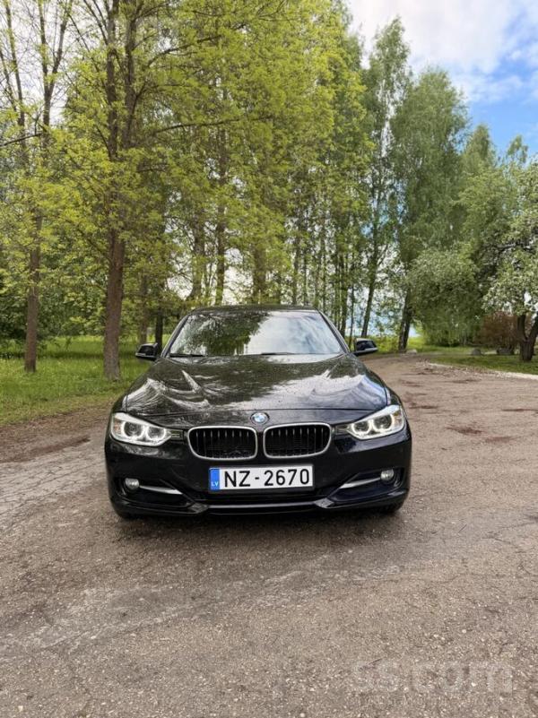 Melns BMW 330 2014 Aizkraukle, ar dzinēja tilpumu 3.00 L un nobraukumu 230 tūkst. km par 10000 €, foto 1 vietnē AUTOMOTO.COM.LV