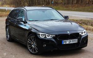 Black BMW 330 2014 in Kretinga, with an engine capacity of 2.99 L and mileage of 303 thousand km for 11999 €, photo 7 on AUTOMOTO.COM.LV