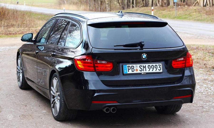 Black BMW 330 2014 in Kretinga, with an engine capacity of 2.99 L and mileage of 303 thousand km for 11999 €, photo 13 on AUTOMOTO.COM.LV