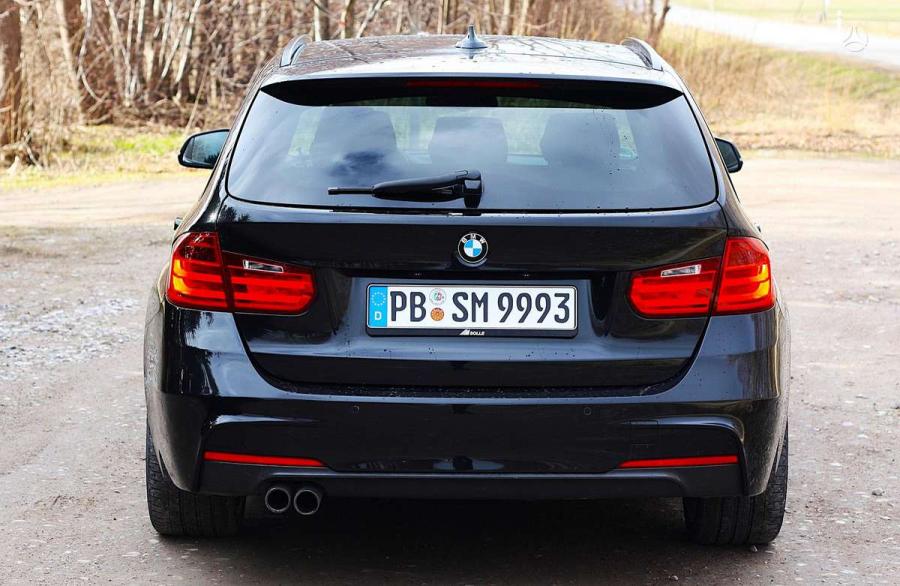 Black BMW 330 2014 in Kretinga, with an engine capacity of 2.99 L and mileage of 303 thousand km for 11999 €, photo 14 on AUTOMOTO.COM.LV