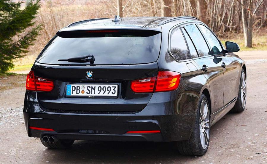 Black BMW 330 2014 in Kretinga, with an engine capacity of 2.99 L and mileage of 303 thousand km for 11999 €, photo 16 on AUTOMOTO.COM.LV