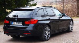 Black BMW 330 2014 in Kretinga, with an engine capacity of 2.99 L and mileage of 303 thousand km for 11999 €, photo 17 on AUTOMOTO.COM.LV