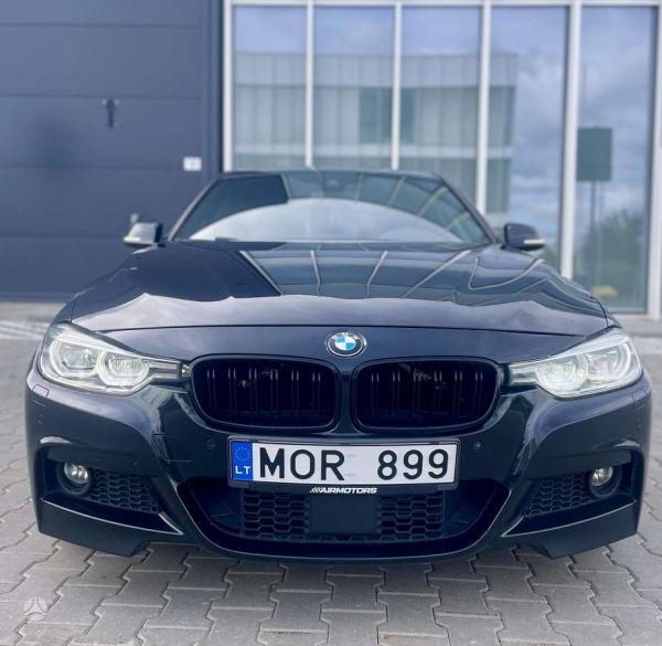 Black BMW 330 2014 in Vilnius, with an engine capacity of 2.99 L and mileage of 245 thousand km for 8990 €, photo 2 on AUTOMOTO.COM.LV