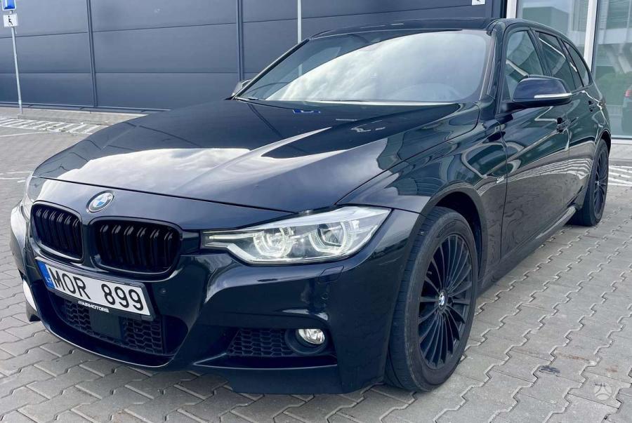 Black BMW 330 2014 in Vilnius, with an engine capacity of 2.99 L and mileage of 245 thousand km for 8990 €, photo 9 on AUTOMOTO.COM.LV