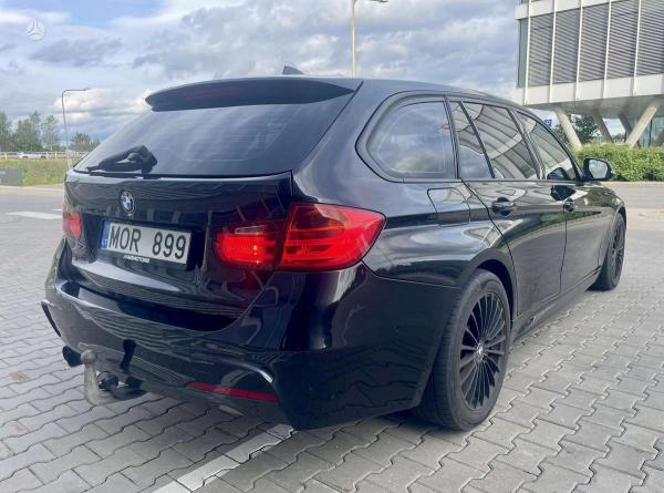 Black BMW 330 2014 in Vilnius, with an engine capacity of 2.99 L and mileage of 245 thousand km for 8990 €, photo 10 on AUTOMOTO.COM.LV