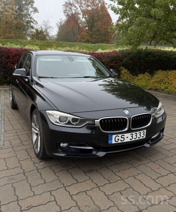 Melns BMW 330 2014 Jelgava, ar dzinēja tilpumu 3.00 L un nobraukumu 295 tūkst. km par 11200 €, foto 1 vietnē AUTOMOTO.COM.LV