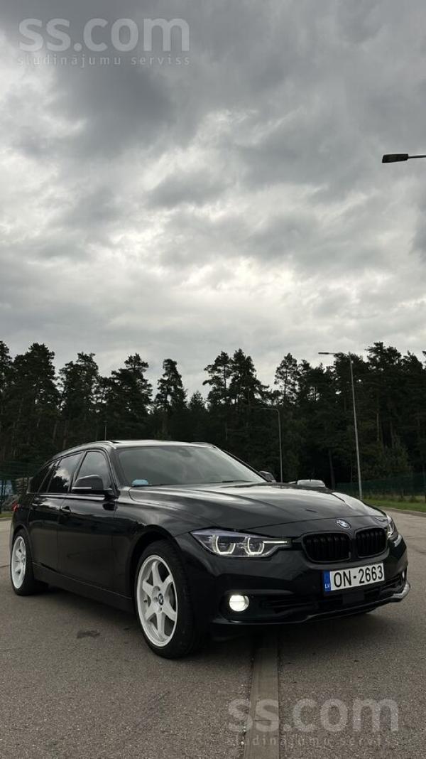 Melns BMW 330 2015 Rīga, ar dzinēja tilpumu 3.00 L un nobraukumu 300 tūkst. km par 13000 €, foto 1 vietnē AUTOMOTO.COM.LV