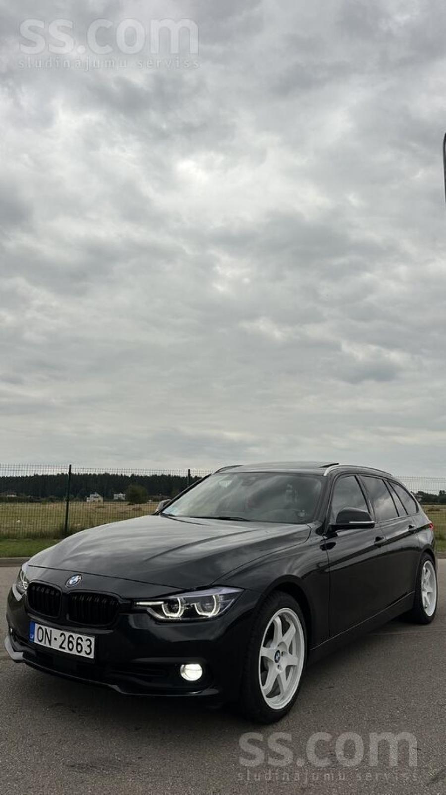 Melns BMW 330 2015 Rīga, ar dzinēja tilpumu 3.00 L un nobraukumu 300 tūkst. km par 13000 €, foto 4 vietnē AUTOMOTO.COM.LV