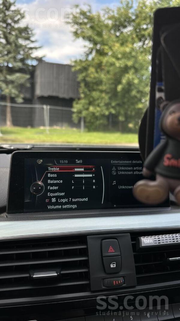Melns BMW 330 2015 Rīga, ar dzinēja tilpumu 3.00 L un nobraukumu 300 tūkst. km par 13000 €, foto 6 vietnē AUTOMOTO.COM.LV