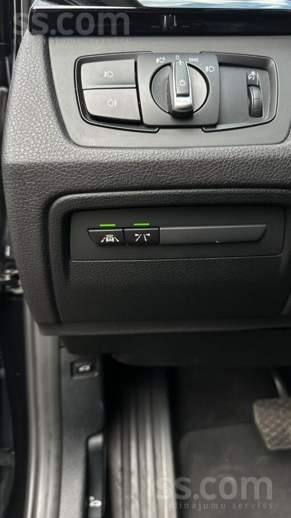 Melns BMW 330 2015 Rīga, ar dzinēja tilpumu 3.00 L un nobraukumu 300 tūkst. km par 13000 €, foto 7 vietnē AUTOMOTO.COM.LV