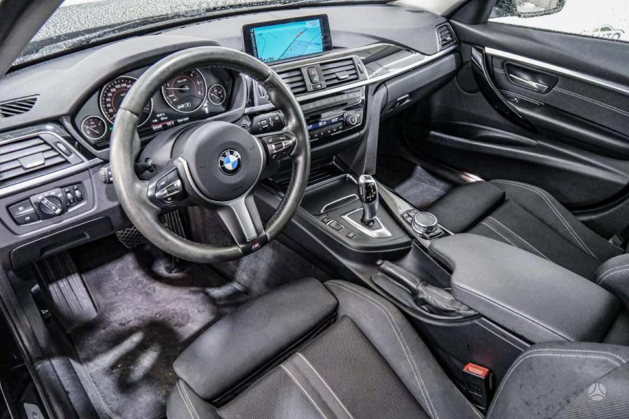 Black BMW 330 2016 in Kaunas, with an engine capacity of 3.00 L and mileage of 0 thousand km for 13890 €, photo 5 on AUTOMOTO.COM.LV