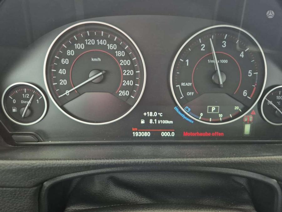 Black BMW 330 2016 in Vilnius, with an engine capacity of 2.99 L and mileage of 193 thousand km for 10050 €, photo 8 on AUTOMOTO.COM.LV