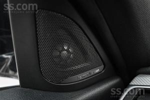 Black BMW 330 2016 in Riga, with an engine capacity of 3.00 L and mileage of 269 thousand km for 13400 €, photo 18 on AUTOMOTO.COM.LV