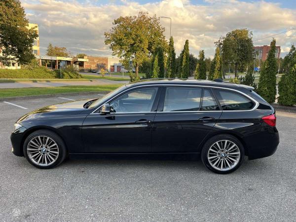 Melns BMW 330 2016 Alīta, ar dzinēja tilpumu 2.99 L un nobraukumu 277 tūkst. km par 10750 €, foto 9 vietnē AUTOMOTO.COM.LV