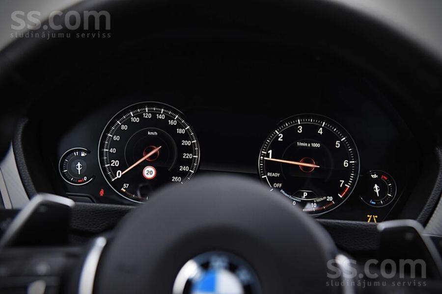 Black BMW 330 2019 in Tukums, with an engine capacity of 2.00 L and mileage of 217 thousand km for 17990 €, photo 15 on AUTOMOTO.COM.LV