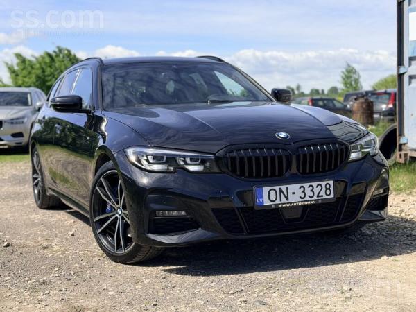 Melns BMW 330 2019 Rīga, ar dzinēja tilpumu 2.00 L un nobraukumu 195 tūkst. km par 23995 €, foto  vietnē AUTOMOTO.COM.LV