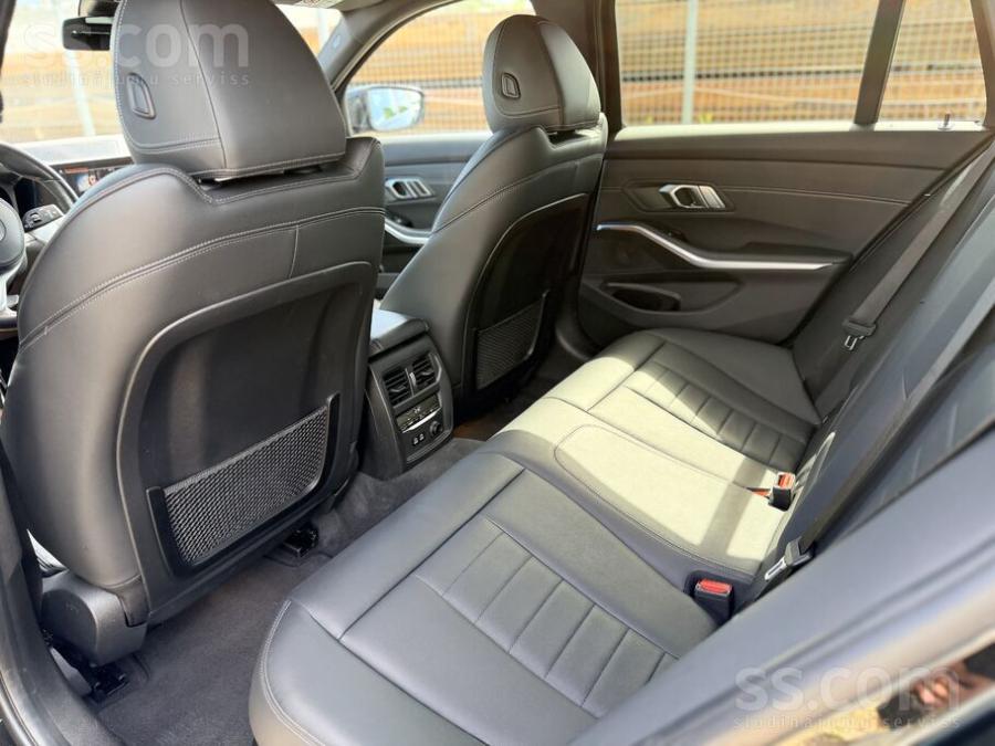 Melns BMW 330 2019 Rīga, ar dzinēja tilpumu 2.00 L un nobraukumu 195 tūkst. km par 23995 €, foto 9 vietnē AUTOMOTO.COM.LV