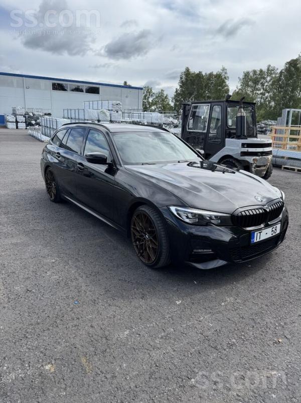 Melns BMW 330 2020 Tukums, ar dzinēja tilpumu 3.00 L un nobraukumu 179 tūkst. km par 23499 €, foto 2 vietnē AUTOMOTO.COM.LV