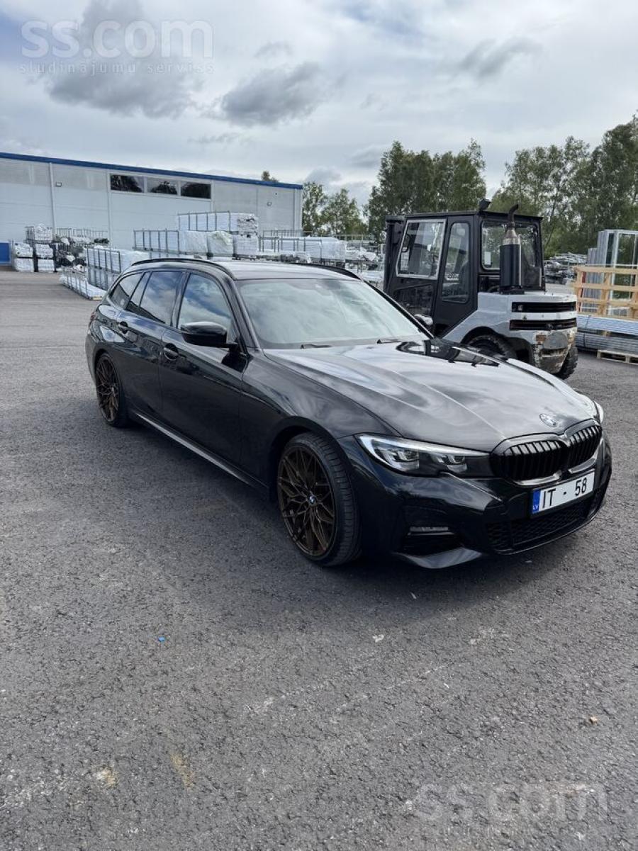 Melns BMW 330 2020 Tukums, ar dzinēja tilpumu 3.00 L un nobraukumu 179 tūkst. km par 23499 €, foto 2 vietnē AUTOMOTO.COM.LV
