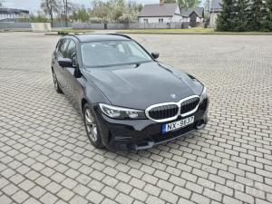 Melns BMW 330 2020 Dobele, ar dzinēja tilpumu 3.00 L un nobraukumu 146 tūkst. km par 22450 €, foto  vietnē AUTOMOTO.COM.LV