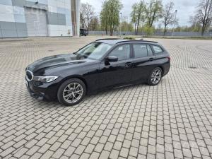 Melns BMW 330 2020 Dobele, ar dzinēja tilpumu 3.00 L un nobraukumu 146 tūkst. km par 22450 €, foto 3 vietnē AUTOMOTO.COM.LV