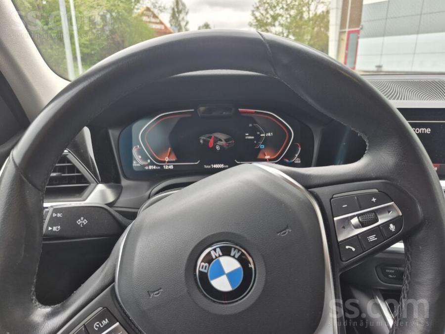 Melns BMW 330 2020 Dobele, ar dzinēja tilpumu 3.00 L un nobraukumu 146 tūkst. km par 22450 €, foto 15 vietnē AUTOMOTO.COM.LV