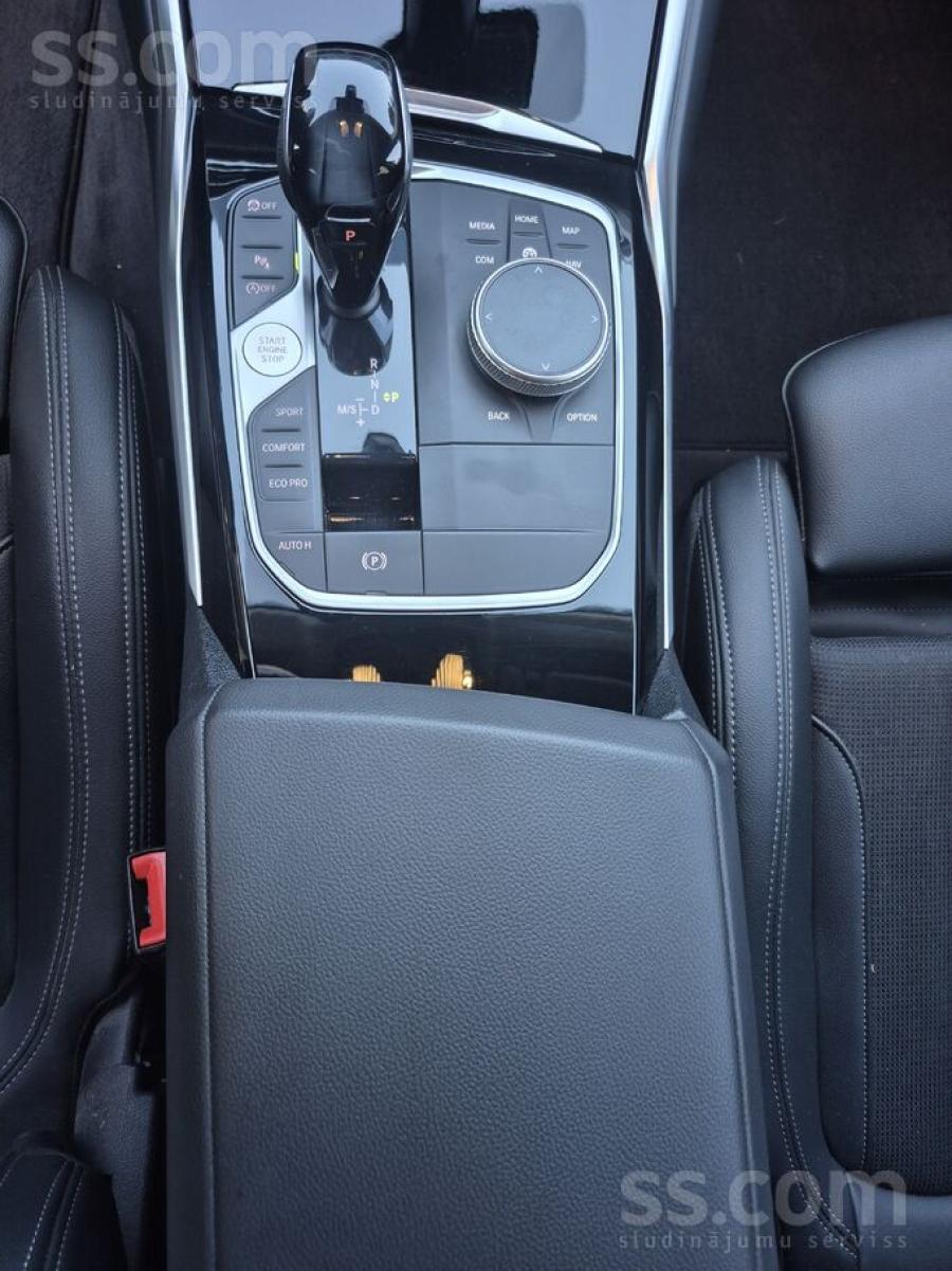 Melns BMW 330 2020 Dobele, ar dzinēja tilpumu 3.00 L un nobraukumu 146 tūkst. km par 22450 €, foto 18 vietnē AUTOMOTO.COM.LV