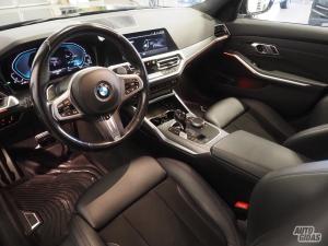 Melns BMW 330 2021 Kauņa, ar dzinēja tilpumu 0.00 L un nobraukumu 86 tūkst. km par 31278 €, foto 14 vietnē AUTOMOTO.COM.LV