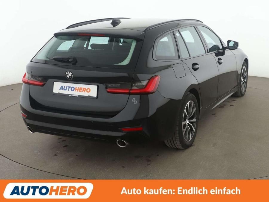 Melns BMW 330 2021 Kauņa, ar dzinēja tilpumu 2.00 L un nobraukumu 71 tūkst. km par 32700 €, foto 6 vietnē AUTOMOTO.COM.LV