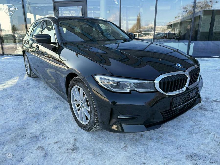 Melns BMW 330 2021 Kauņa, ar dzinēja tilpumu 2.00 L un nobraukumu 196 tūkst. km par 20900 €, foto 2 vietnē AUTOMOTO.COM.LV