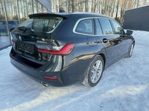 Melns BMW 330 2021 Kauņa, ar dzinēja tilpumu 2.00 L un nobraukumu 196 tūkst. km par 20900 €, foto 3 vietnē AUTOMOTO.COM.LV
