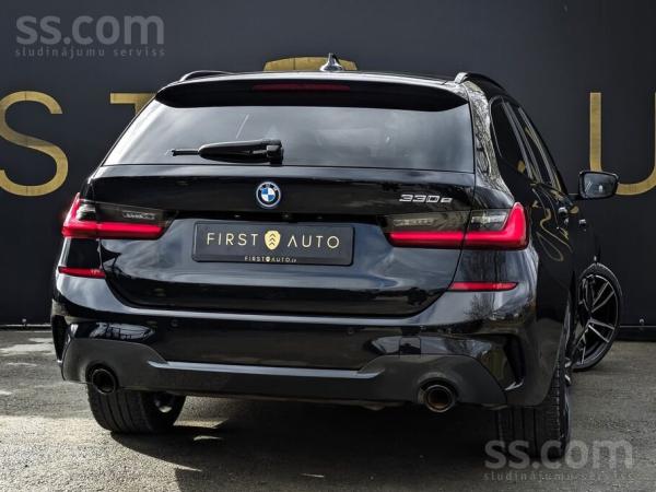 Melns BMW 330 2021 Tukums, ar dzinēja tilpumu 2.00 L un nobraukumu 171 tūkst. km par 23990 €, foto 4 vietnē AUTOMOTO.COM.LV