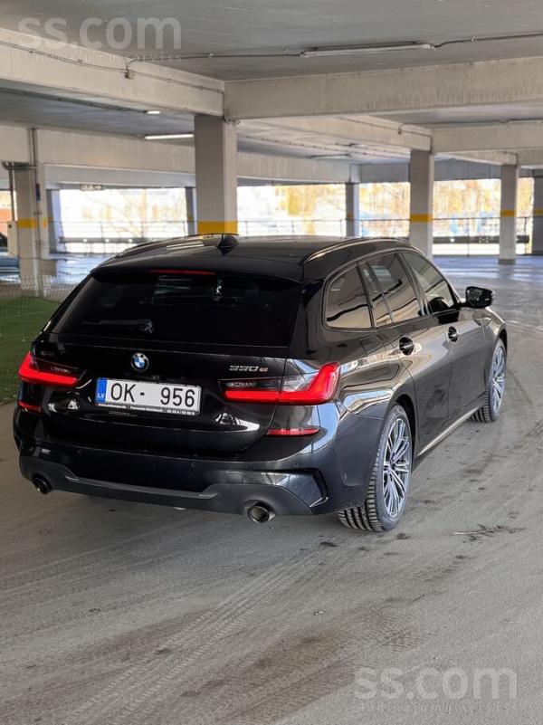 Melns BMW 330 2021 Rīga, ar dzinēja tilpumu 2.00 L un nobraukumu 180 tūkst. km par 24400 €, foto 4 vietnē AUTOMOTO.COM.LV