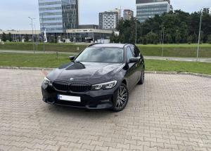 Black BMW 330 2021 in Vilnius, with an engine capacity of 2.00 L and mileage of 141 thousand km for 21900 €, photo 3 on AUTOMOTO.COM.LV