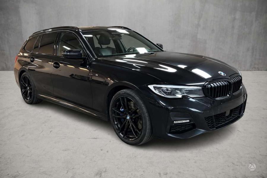 Melns BMW 330 2021 Kauņa, ar dzinēja tilpumu 2.00 L un nobraukumu 225 tūkst. km par 18990 €, foto 1 vietnē AUTOMOTO.COM.LV