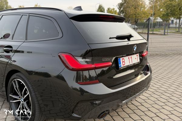 Black BMW 330 2021 in Jelgava, with an engine capacity of 2.00 L and mileage of 196 thousand km for 21750 €, photo 7 on AUTOMOTO.COM.LV