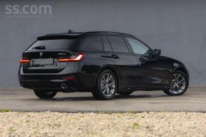 Melns BMW 330 2021 Jelgava, ar dzinēja tilpumu 2.00 L un nobraukumu 190 tūkst. km par 19000 €, foto 6 vietnē AUTOMOTO.COM.LV