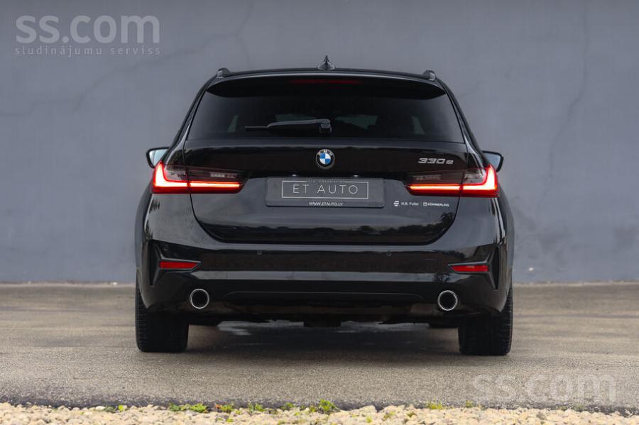 Melns BMW 330 2021 Jelgava, ar dzinēja tilpumu 2.00 L un nobraukumu 190 tūkst. km par 19000 €, foto 7 vietnē AUTOMOTO.COM.LV