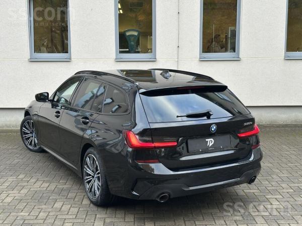 Melns BMW 330 2021 Jelgava, ar dzinēja tilpumu 2.00 L un nobraukumu 181 tūkst. km par 22500 €, foto 5 vietnē AUTOMOTO.COM.LV