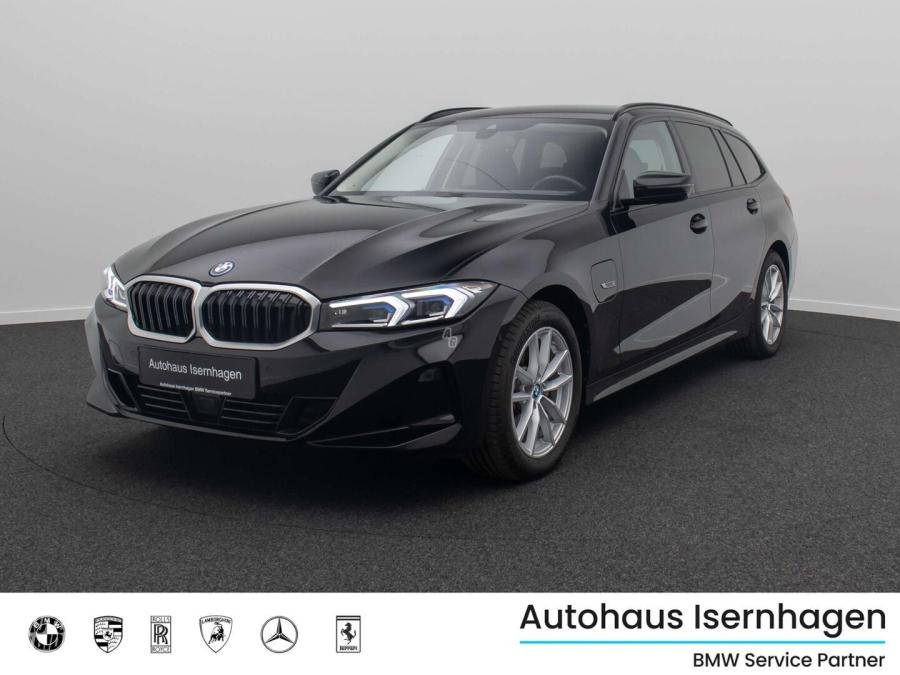 Black BMW 330 2022 in Kaunas, with an engine capacity of 2.00 L and mileage of 55 thousand km for 31669 €, photo 1 on AUTOMOTO.COM.LV