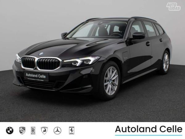 Melns BMW 330 2023 Kauņa, ar dzinēja tilpumu 2.00 L un nobraukumu 88 tūkst. km par 32699 €, foto 1 vietnē AUTOMOTO.COM.LV