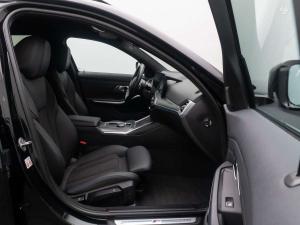 Melns BMW 330 2023 Tukums, ar dzinēja tilpumu 2.00 L un nobraukumu 175 tūkst. km par 26990 €, foto 5 vietnē AUTOMOTO.COM.LV