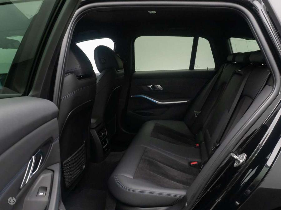 Melns BMW 330 2023 Tukums, ar dzinēja tilpumu 2.00 L un nobraukumu 175 tūkst. km par 26990 €, foto 6 vietnē AUTOMOTO.COM.LV