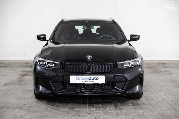 Melns BMW 330 2025 Viļņa, ar dzinēja tilpumu 2.00 L un nobraukumu 17 tūkst. km par 41991 €, foto 2 vietnē AUTOMOTO.COM.LV