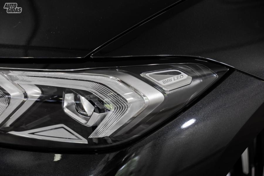 Melns BMW 330 2025 Viļņa, ar dzinēja tilpumu 2.00 L un nobraukumu 17 tūkst. km par 41991 €, foto 8 vietnē AUTOMOTO.COM.LV