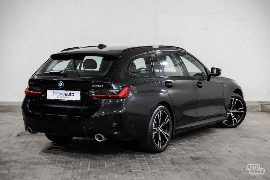 Melns BMW 330 2025 Viļņa, ar dzinēja tilpumu 2.00 L un nobraukumu 17 tūkst. km par 41991 €, foto 9 vietnē AUTOMOTO.COM.LV