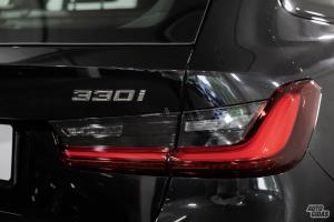 Melns BMW 330 2025 Viļņa, ar dzinēja tilpumu 2.00 L un nobraukumu 17 tūkst. km par 41991 €, foto 10 vietnē AUTOMOTO.COM.LV