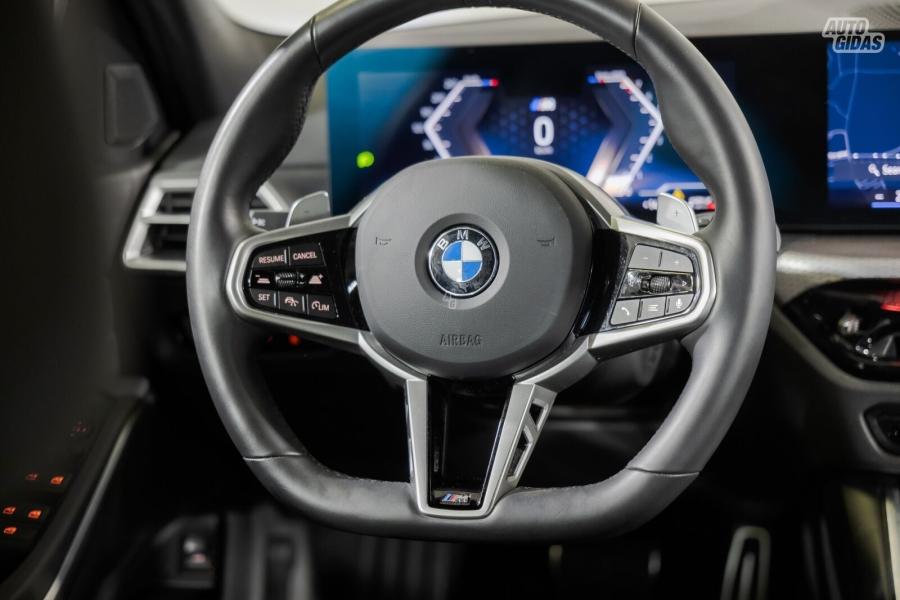 Melns BMW 330 2025 Viļņa, ar dzinēja tilpumu 2.00 L un nobraukumu 17 tūkst. km par 41991 €, foto 19 vietnē AUTOMOTO.COM.LV