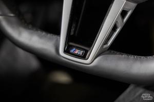 Melns BMW 330 2025 Viļņa, ar dzinēja tilpumu 2.00 L un nobraukumu 17 tūkst. km par 41991 €, foto 22 vietnē AUTOMOTO.COM.LV