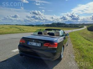 Blue BMW 330 2007 in Riga, with an engine capacity of 3.00 L and mileage of 231 thousand km for 5700 €, photo 3 on AUTOMOTO.COM.LV